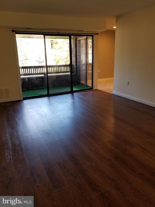 5255 W Running Brook Rd Unit 303, Columbia, MD 21044 - Room for Rent in ...