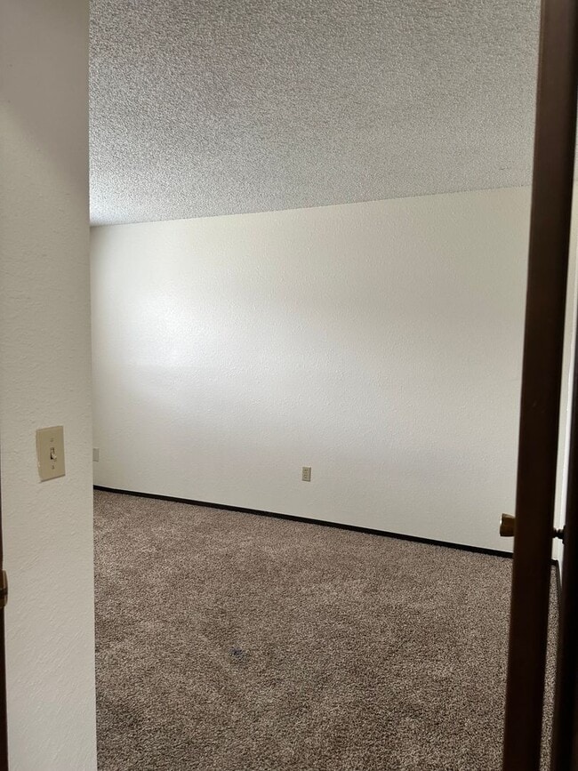 624 Yakima St Unit 2, Wenatchee, WA 98801 - Room for Rent in Wenatchee ...