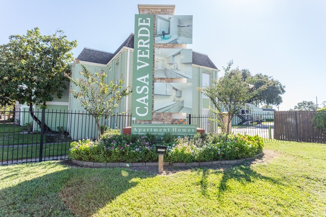 Casa Verde Apartments - Apartments in Houston, TX | Apartments.com