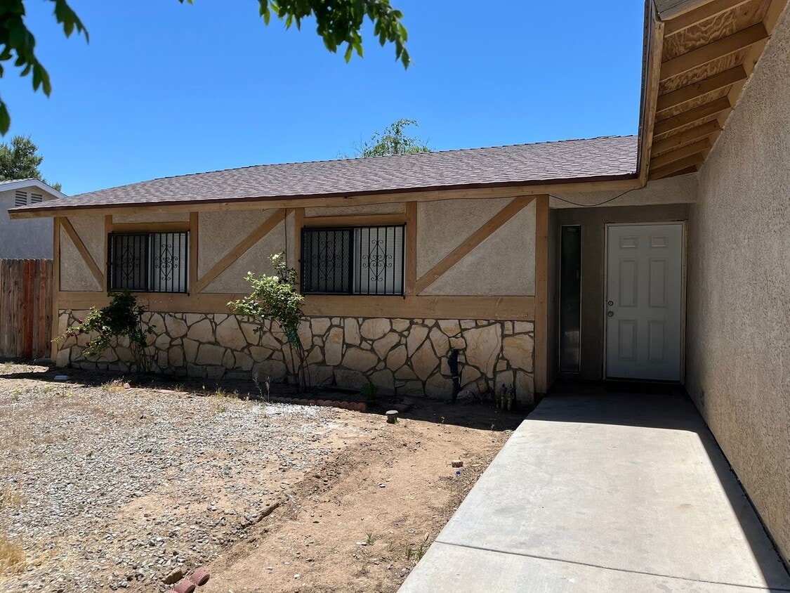 10443 Cimerron Trail Dr, Adelanto, CA 92301 - House Rental in Adelanto, CA | Apartments.com
