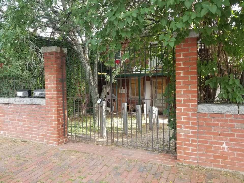 228 Water St Unit Apt 2, Gardiner, ME 04345 - 228 Water St Gardiner, ME ...