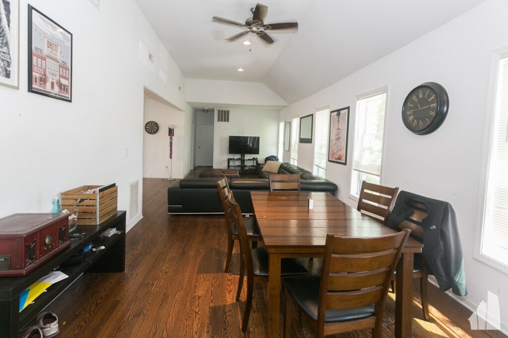 3116 N Hoyne Ave Unit #1, Chicago, IL 60618 - Chicago, IL, 60618 ...