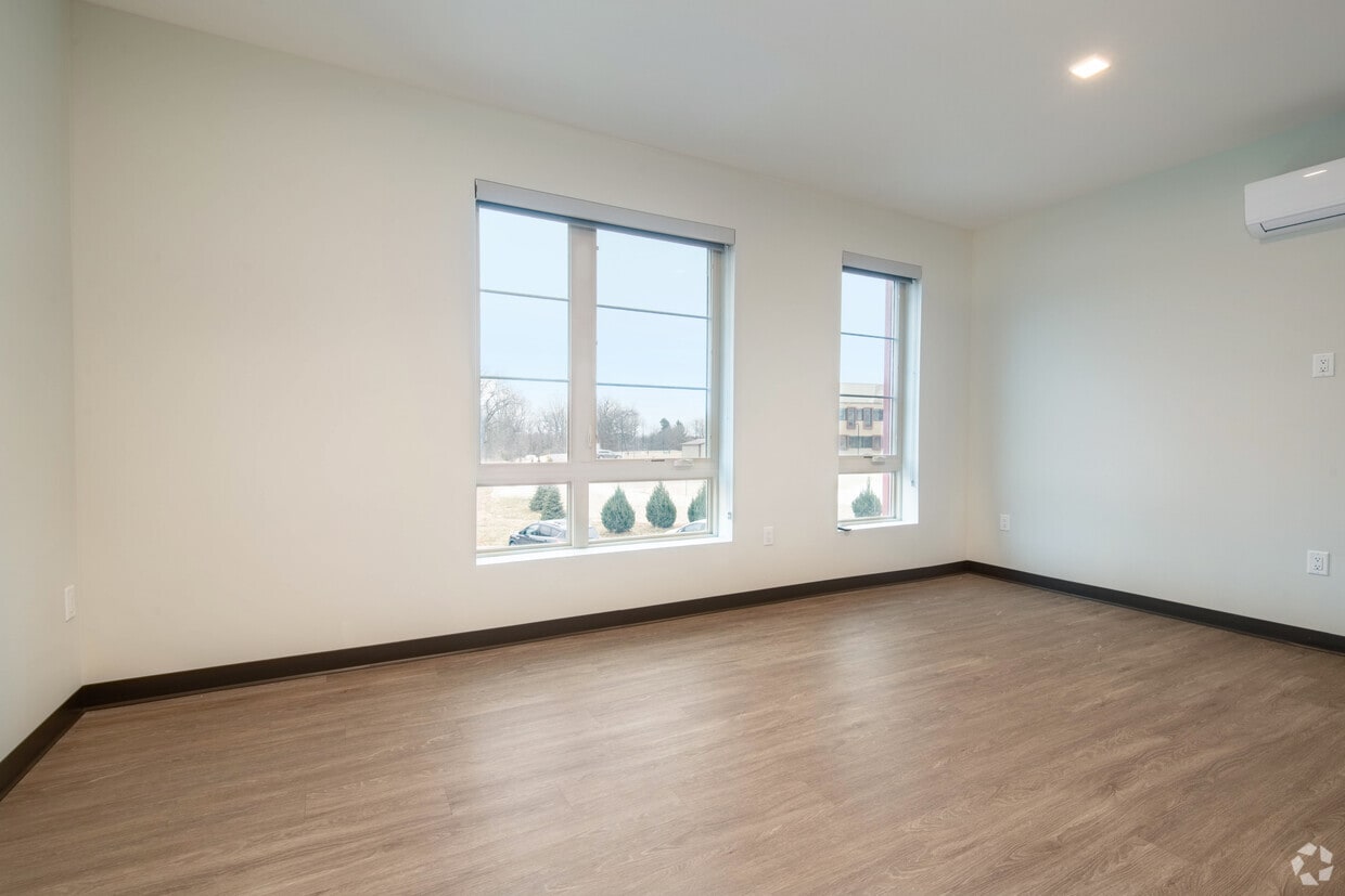 Watertown - 9150 W Watertown Plank Rd Wauwatosa, WI 53226 | Apartments.com