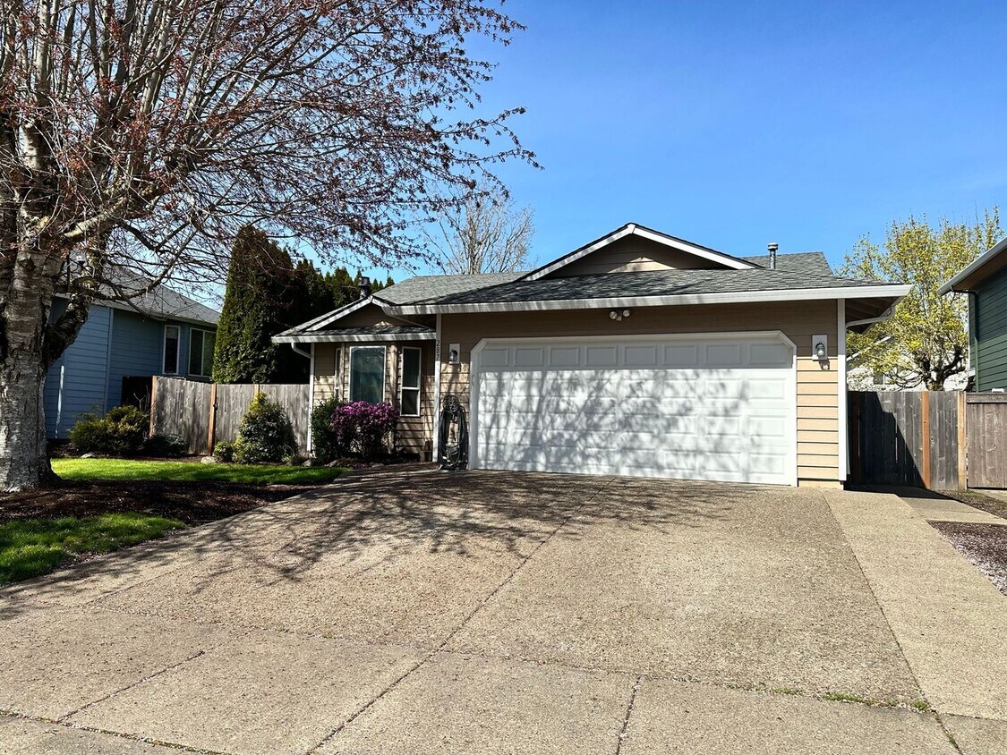 287 NE Lenox St, Hillsboro, OR 97124 - House Rental in Hillsboro, OR ...