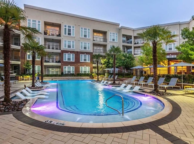 AMLI Frisco Crossing - Apartments in Frisco, TX | Apartments.com