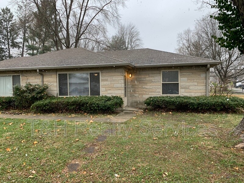 1054 E 84th St, Indianapolis, IN 46240 - Condo for Rent in Indianapolis ...
