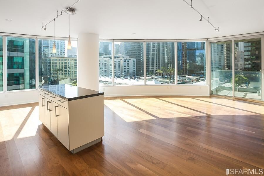 301 Main St Unit 7G, San Francisco, CA 94105 - Room for Rent in San ...