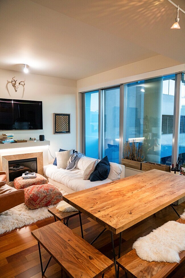 737 Olive Way Unit 2910, Seattle, WA 98101 - Condo for Rent in Seattle ...