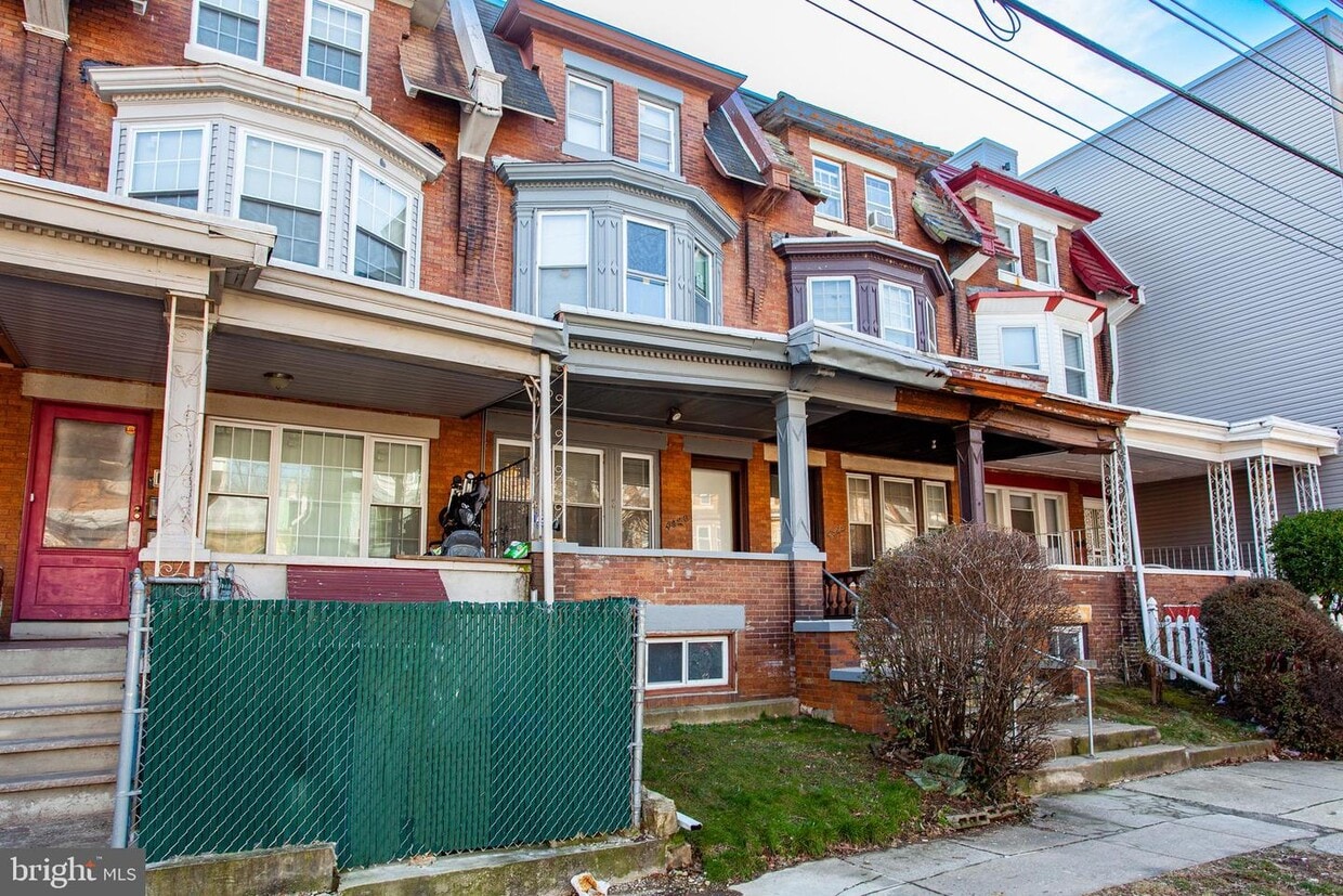 4920 Locust St, Philadelphia, PA 19139 - Townhome Rentals in ...