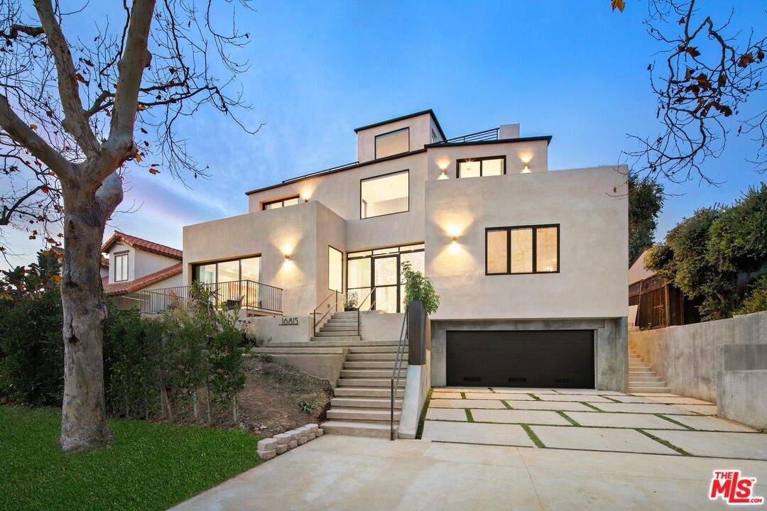 16815 Bollinger Dr, Los Angeles, CA 90272 - House Rental in Los Angeles ...