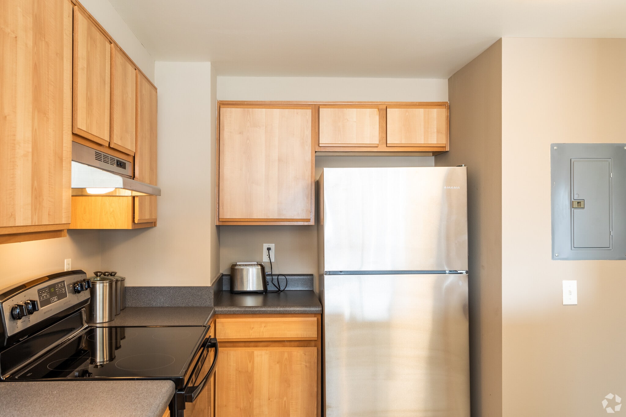 8 Howard and The 305 - 8 N Howard St Baltimore, MD 21201 | Apartments.com