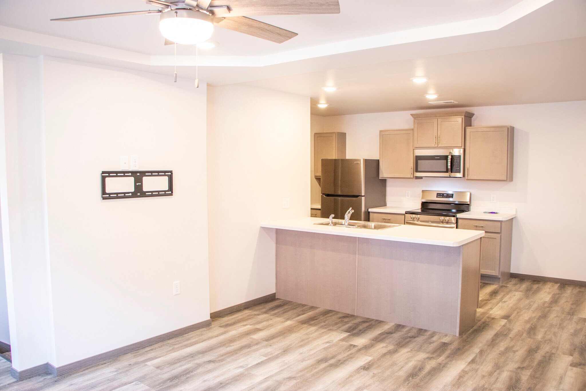 Peter Park - 4576 London Rd Eau Claire, WI 54701 | Apartments.com