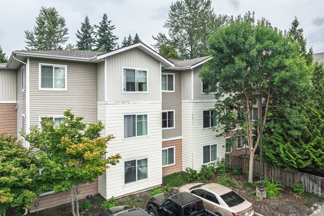 Radcliffe Place Senior Living - 13510 Se 272nd St Kent, WA 98042 ...