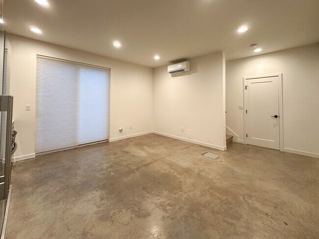 748 N 96th St, Seattle, WA 98103 - Townhome Rentals in Seattle WA | Apartments.com