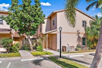 Lawn Lake Apartments for Rent with Hardwood Floors - West Palm Beach, FL - 1 Rentals ...