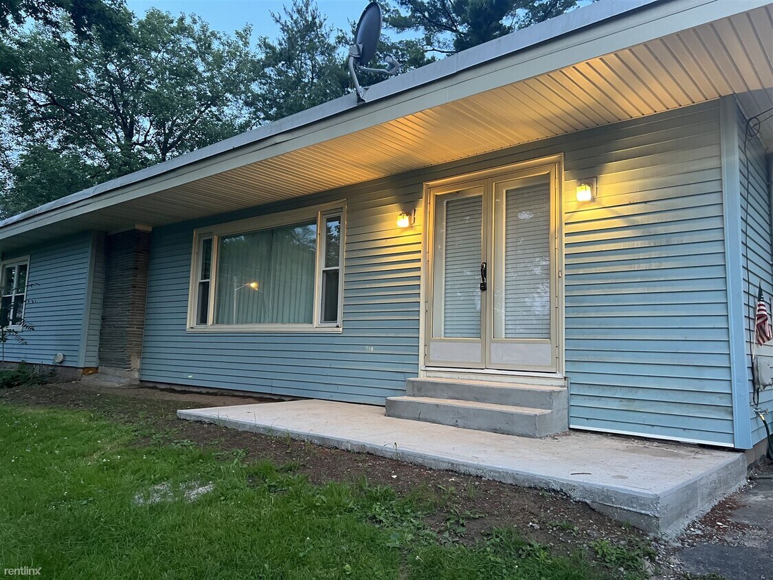 2201 W Henrietta Rd, Rochester, NY 14623 - House Rental in Rochester ...