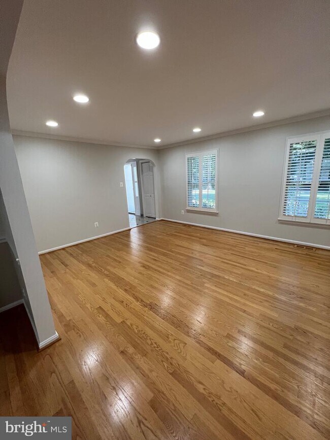 629 Utterback Store Rd, Great Falls, VA 22066 - House Rental in Great ...