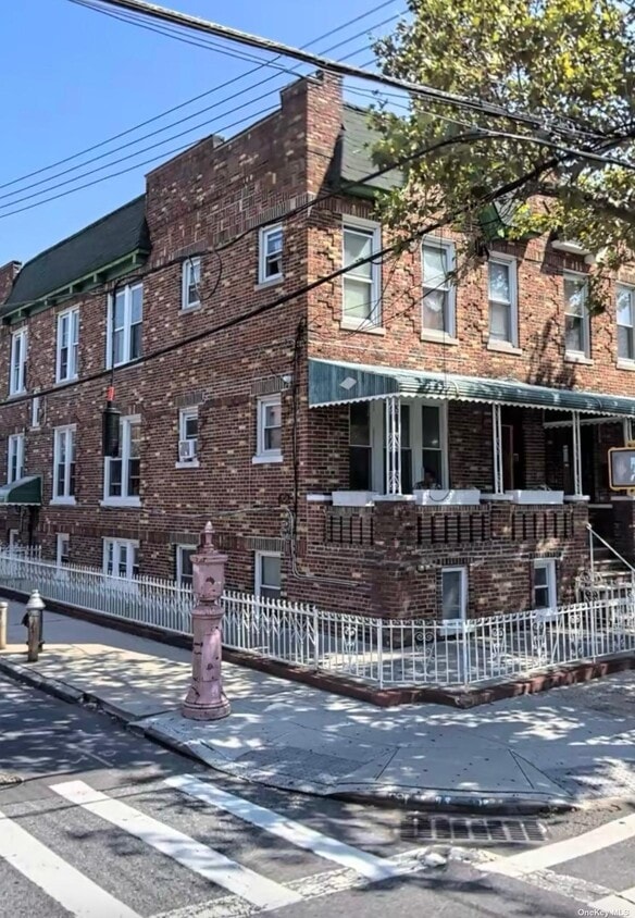 807 Lenox Rd, Brooklyn, NY 11203 - Room for Rent in Brooklyn, NY ...