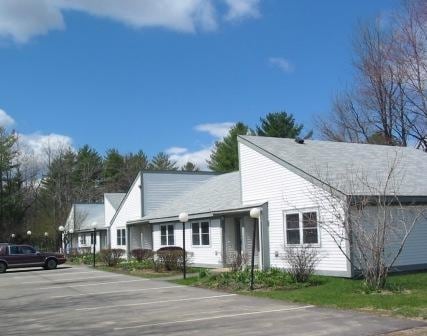Pond View Apartments - 104 Pleasant St Conway, NH 03818 | Apartments.com