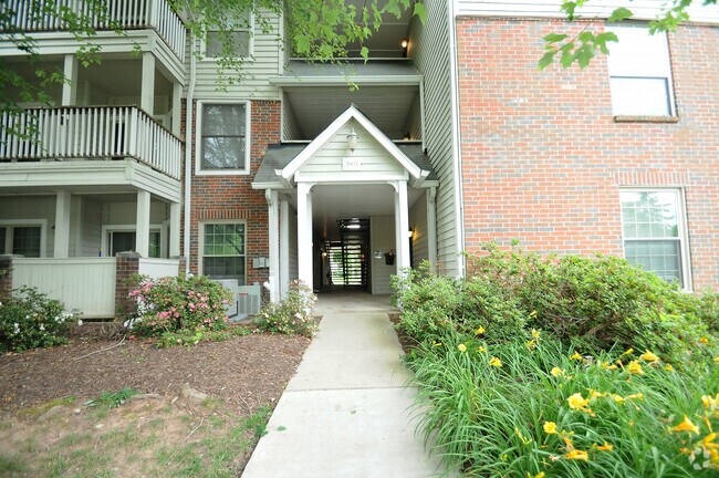 The Heights at Penderbrook Apartments for Rent with Hardwood Floors ...