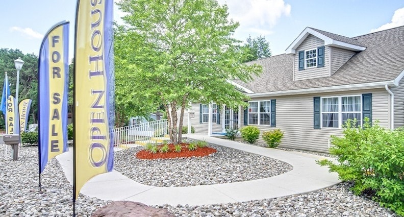 Pine Ridge at Crestwood - 2 Fox St Whiting, NJ 08759 | Apartments.com