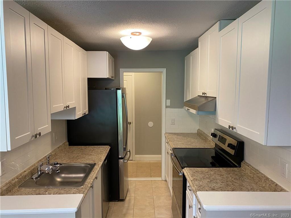 180 Glenbrook Rd Unit 27, Stamford, CT 06902 - Condo for Rent in ...