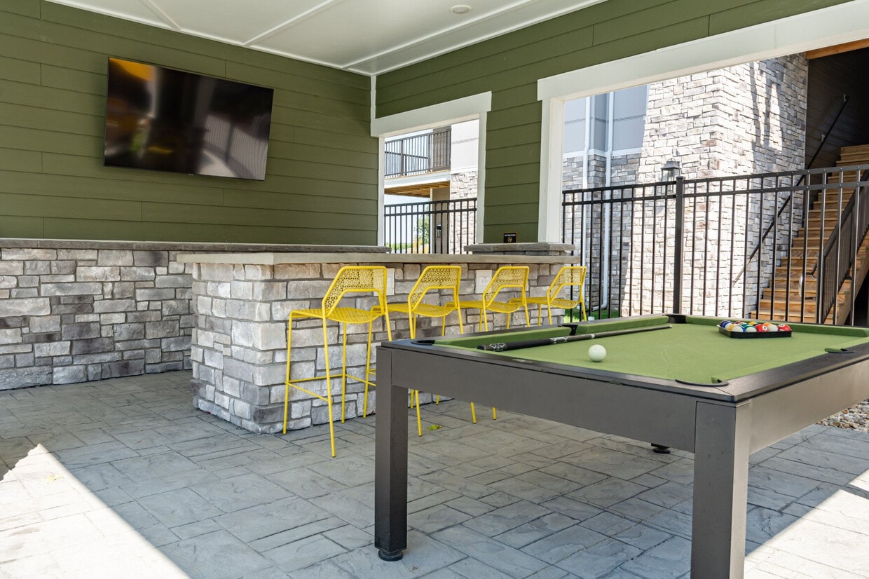 Citrine Apartments - 101 Lemon Dr Lake Saint Louis, MO 63367 ...