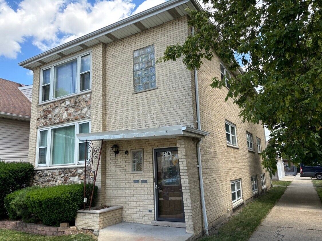6157 S Parkside Ave, Chicago, IL 60638 - House Rental in Chicago, IL ...