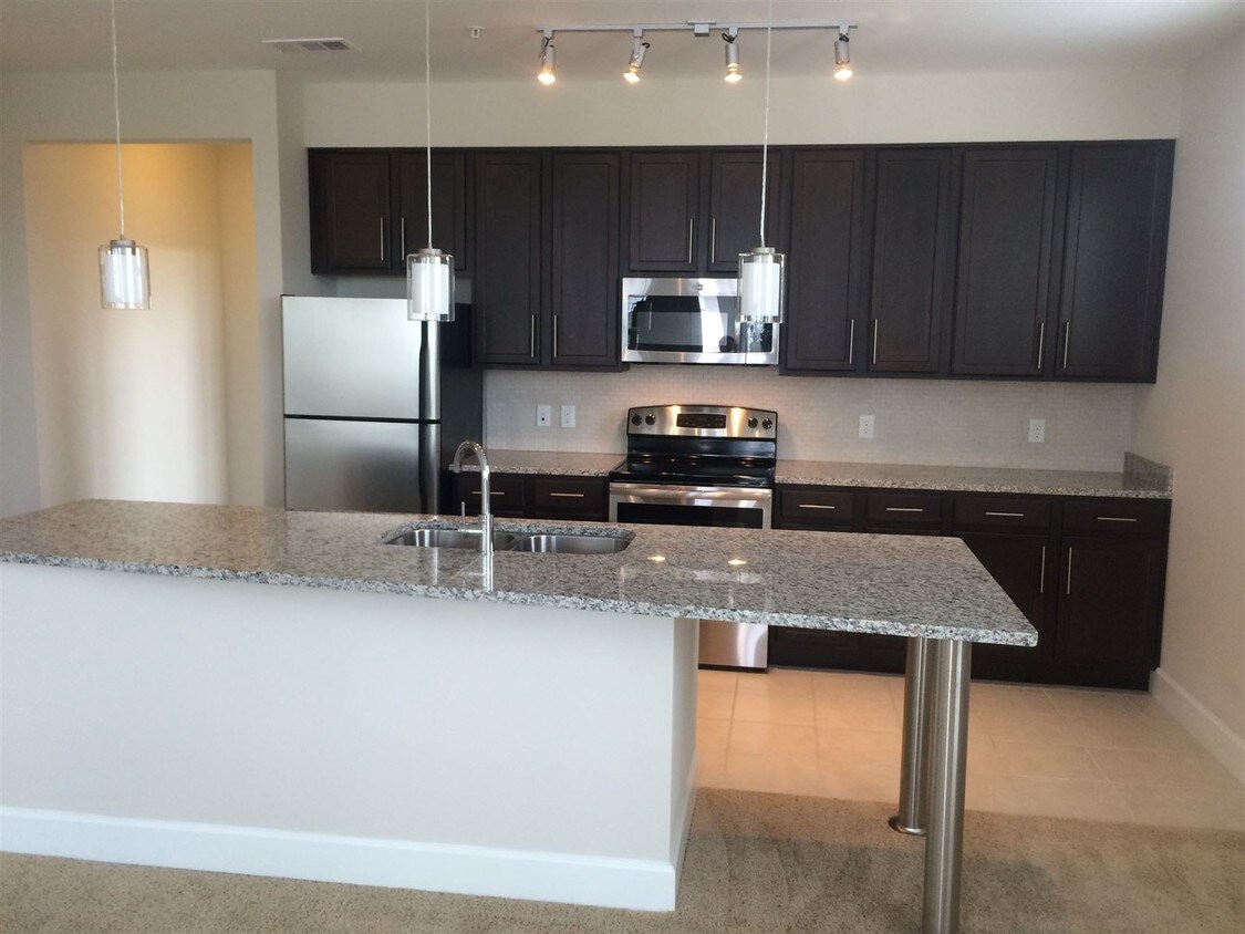 4751 New Broad St, Orlando, FL 32814 - Condo for Rent in Orlando, FL ...