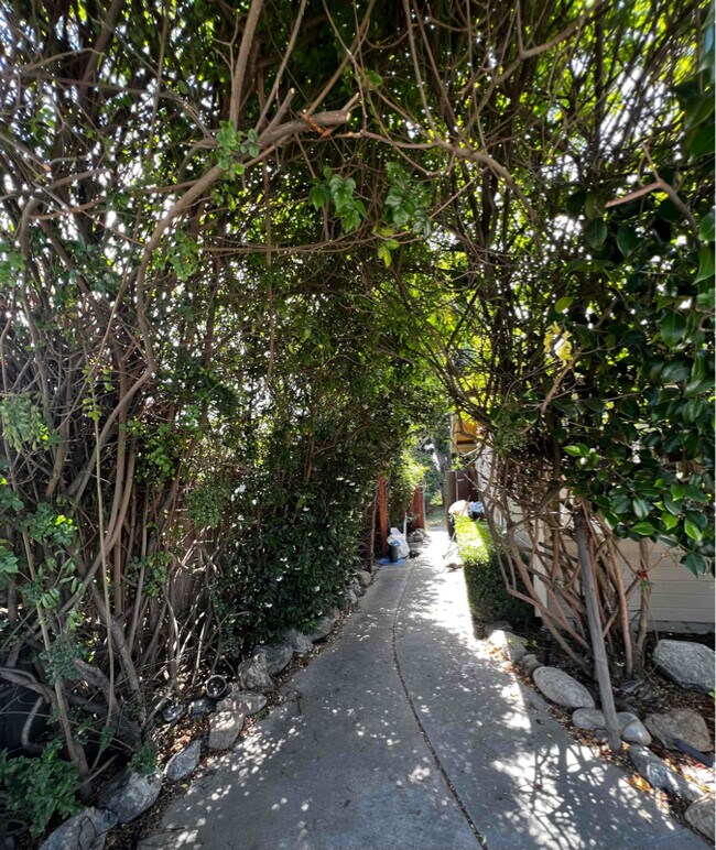 1195 Tyler St, Salinas, CA 93906 | Apartments.com