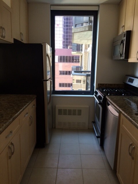 The Ritz Plaza Rentals - New York, NY | Apartments.com