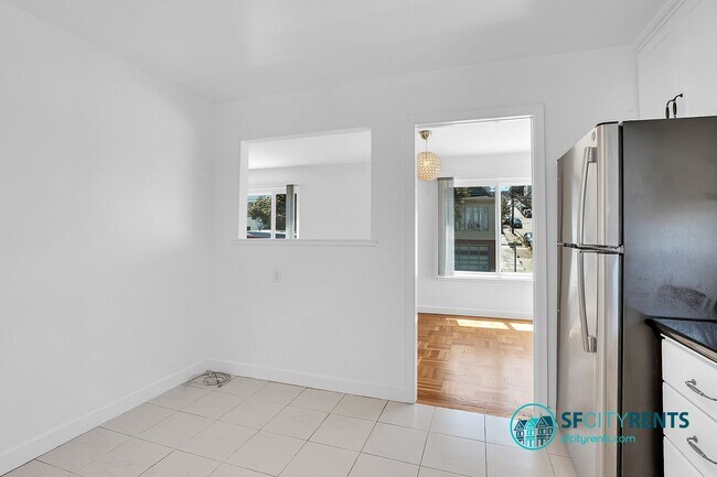 Silver Terrace: Updated Single Family Home... | University of San ...