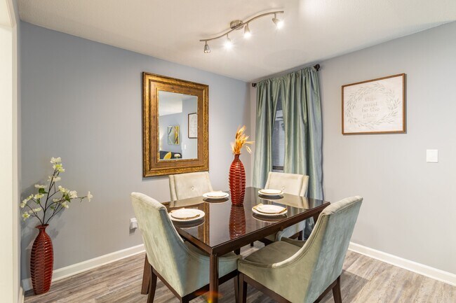 Yester Oaks Apartments - Apartments in Greensboro, NC | Apartments.com