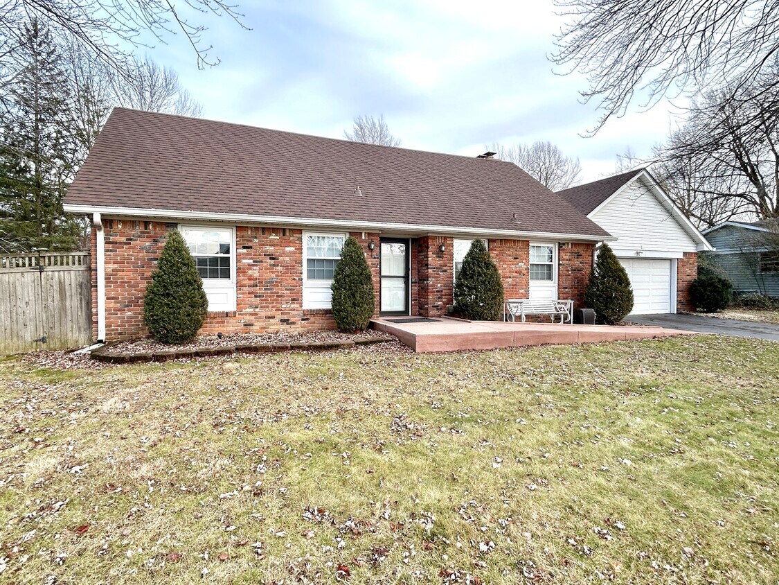 10329 N Delaware St, Indianapolis, IN 46280 - House Rental in ...