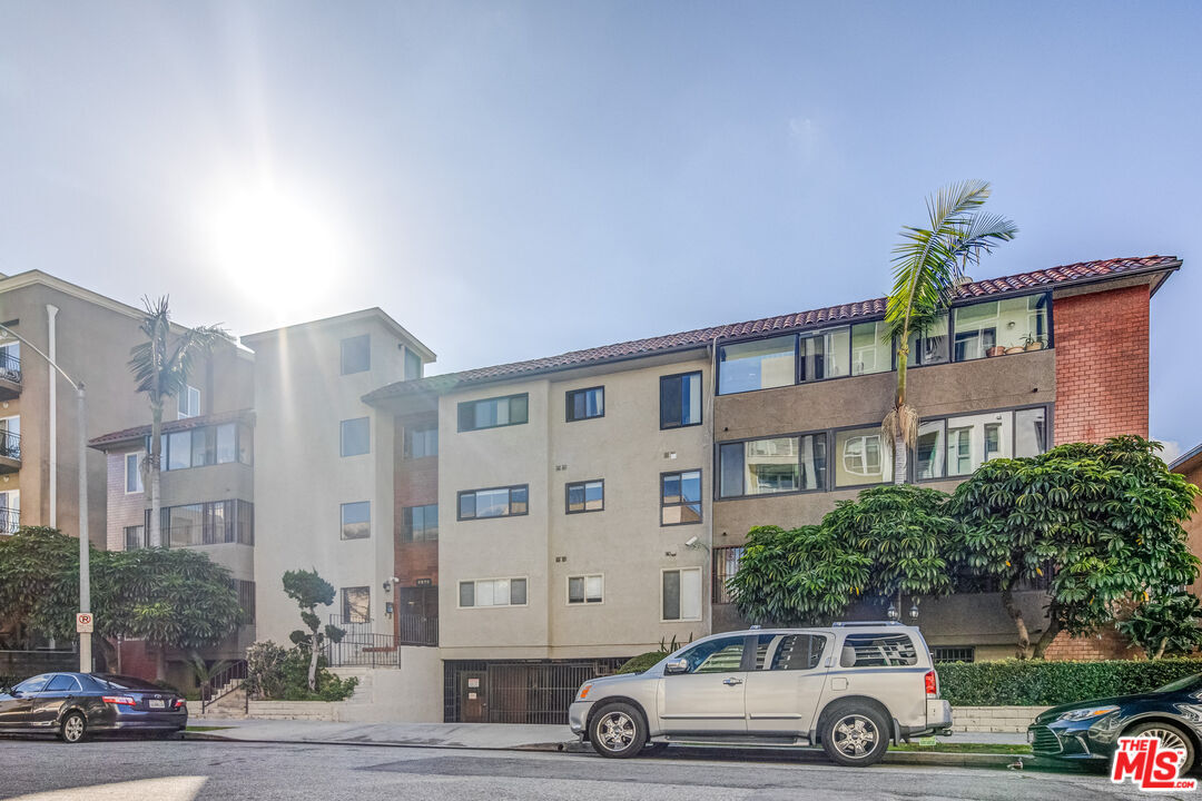 3970 Ingraham St Unit 202, Los Angeles, CA 90005 - Condo for Rent in ...