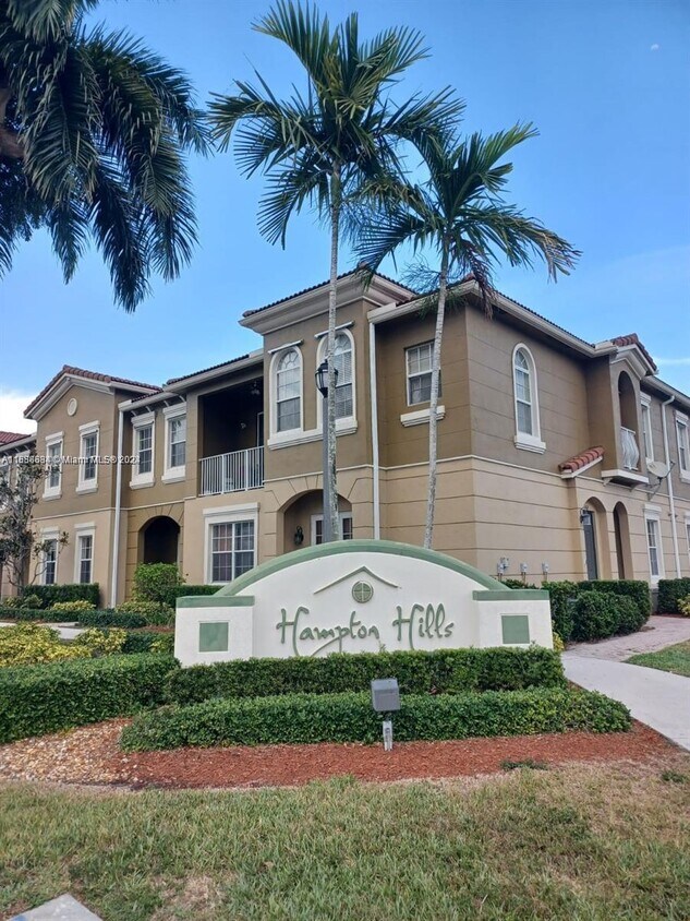 9277 Chambers St, Tamarac, FL 33321 - Townhome Rentals in Tamarac FL ...