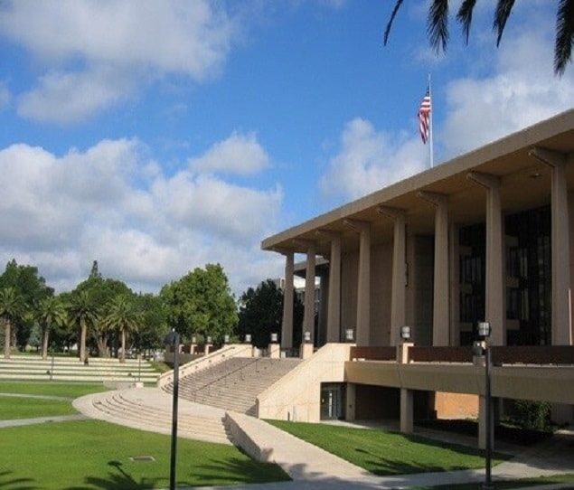 California State University at Northridge - Northridge, CA: Campus ...