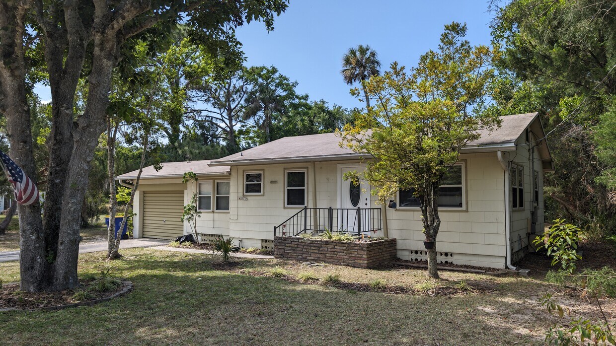 117 Evergreen Ave, Edgewater, FL 32132 - House Rental in Edgewater, FL ...