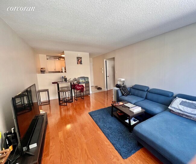 552 Main St, New York, NY 10044 | Apartments.com