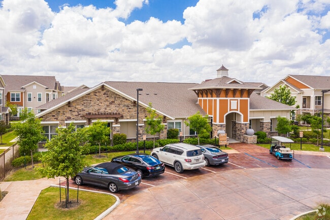 Echelon Apartments San Antonio