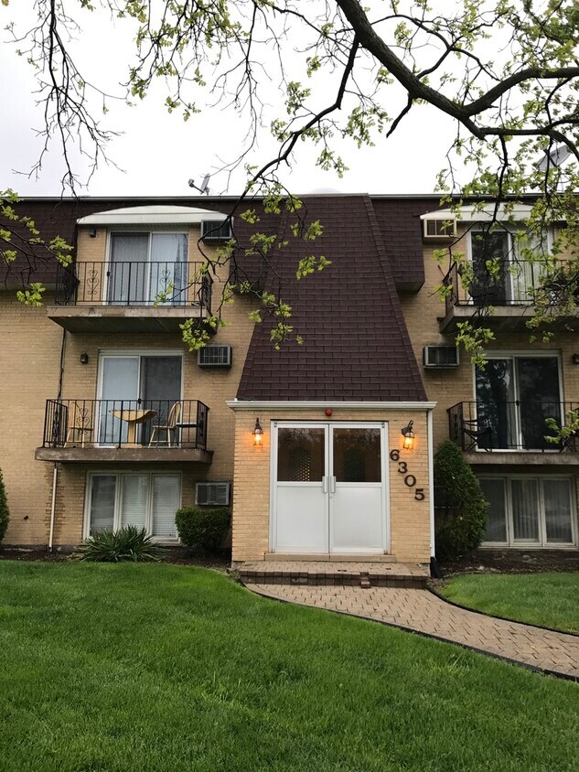 6305 Joliet Rd Unit 7, Countryside, IL 60525 - Condo for Rent in ...