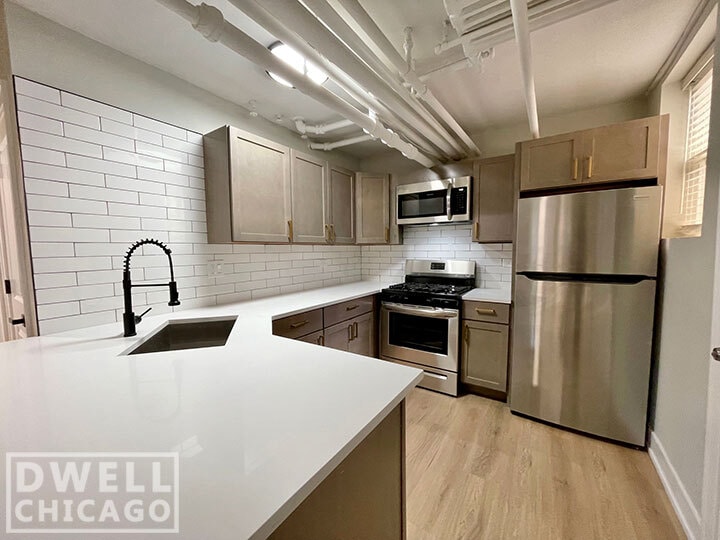 3023 N Lockwood Ave Unit 2, Chicago, IL 60641 - 3023 N Lockwood Ave ...