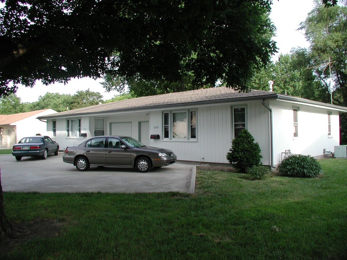 1319 W 19th St Unit 1319, Lawrence, KS 66046 - 1319 W 19th St Lawrence ...