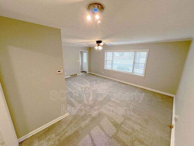 7527 Booth Dr, Prairie Village, KS 66208 - House Rental in Prairie ...