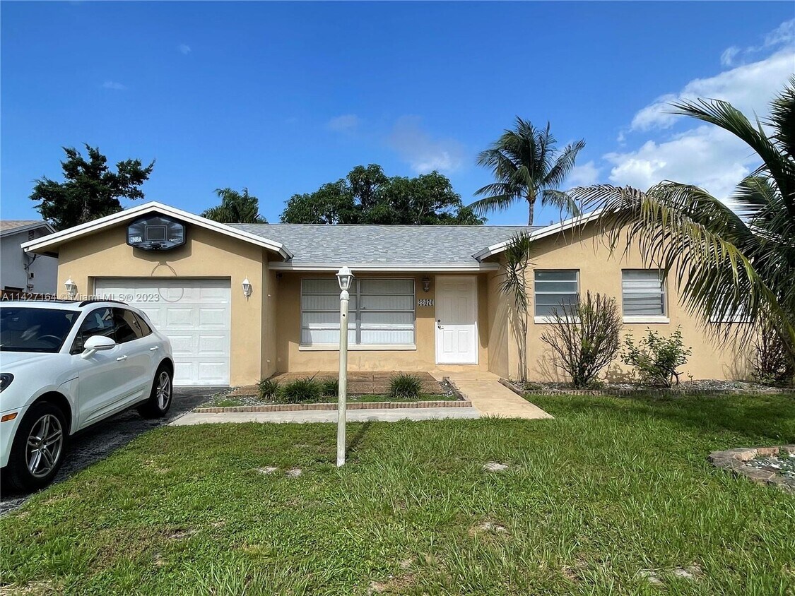 22676 SW 65th Terrace, Boca Raton, FL 33428 - House Rental in Boca ...