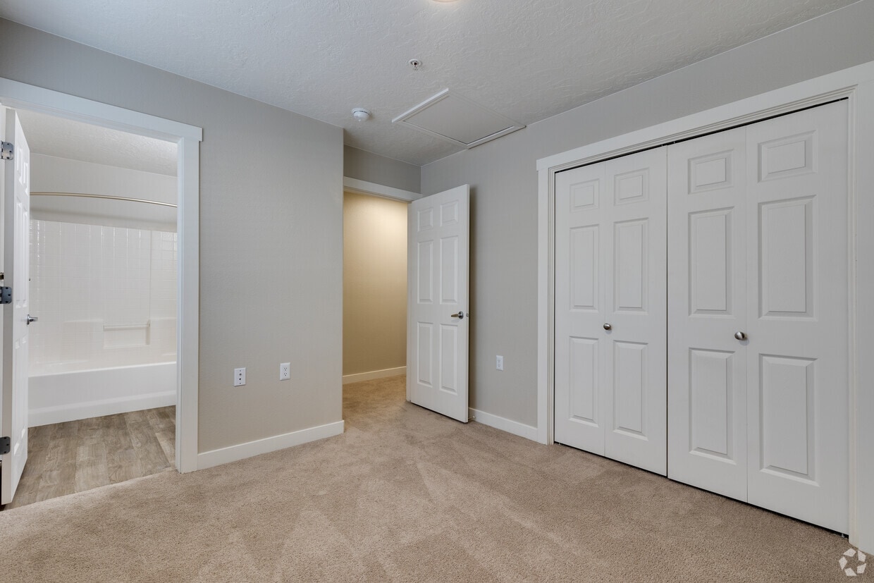 Oasis Palms - 260 N Dixie Dr St George, UT 84770 | Apartments.com