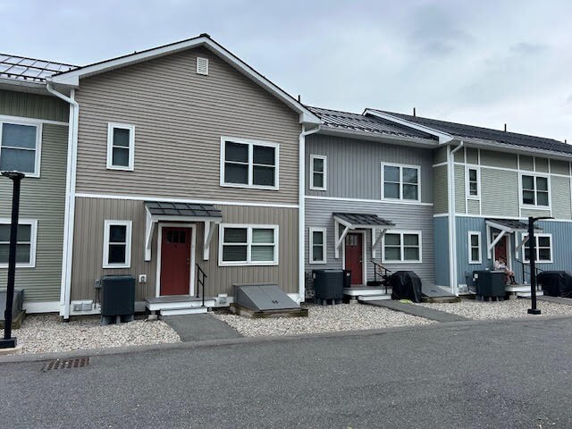 12 Russell Terrace Holyoke, MA 01040 - Alquileres en Holyoke, MA ...