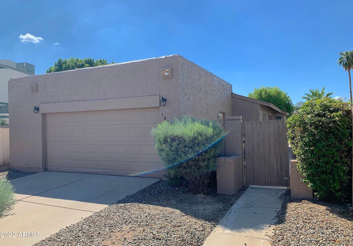 19842 N 9th St, Phoenix, AZ 85024 - House Rental in Phoenix, AZ ...