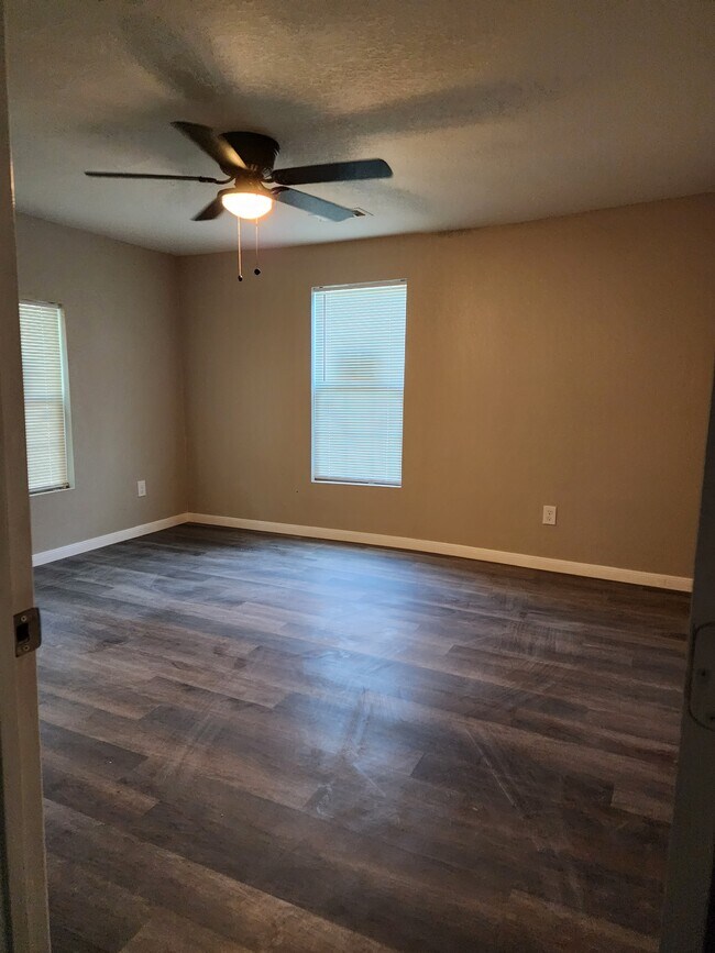 8405 Talton St, Houston, TX 77028 - House Rental in Houston, TX ...