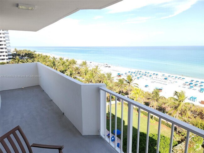Oceanfront Apartments for Rent with Hardwood Floors - Miami Beach, FL ...